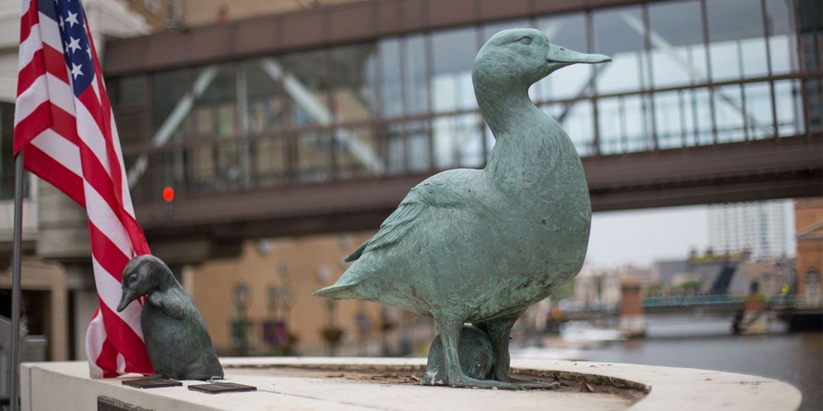 Your Guide to the Milwaukee Riverwalk