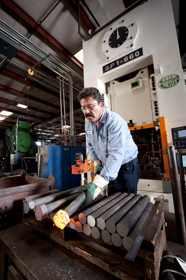 Sutherland ADVANCES IN VERTICAL HOT HEADING