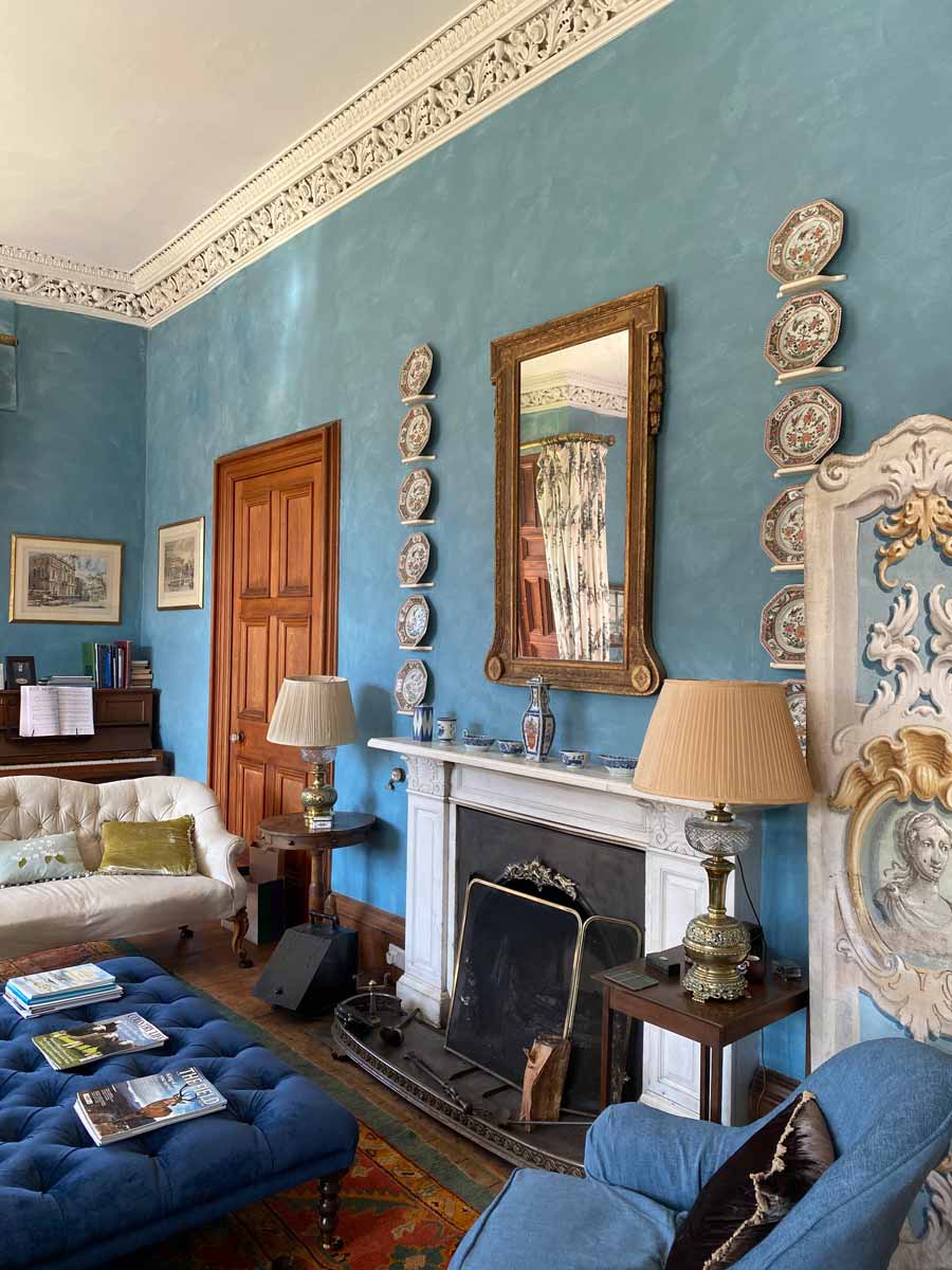 Torloisk House self catering on Mull - historic home sleeps up to 14