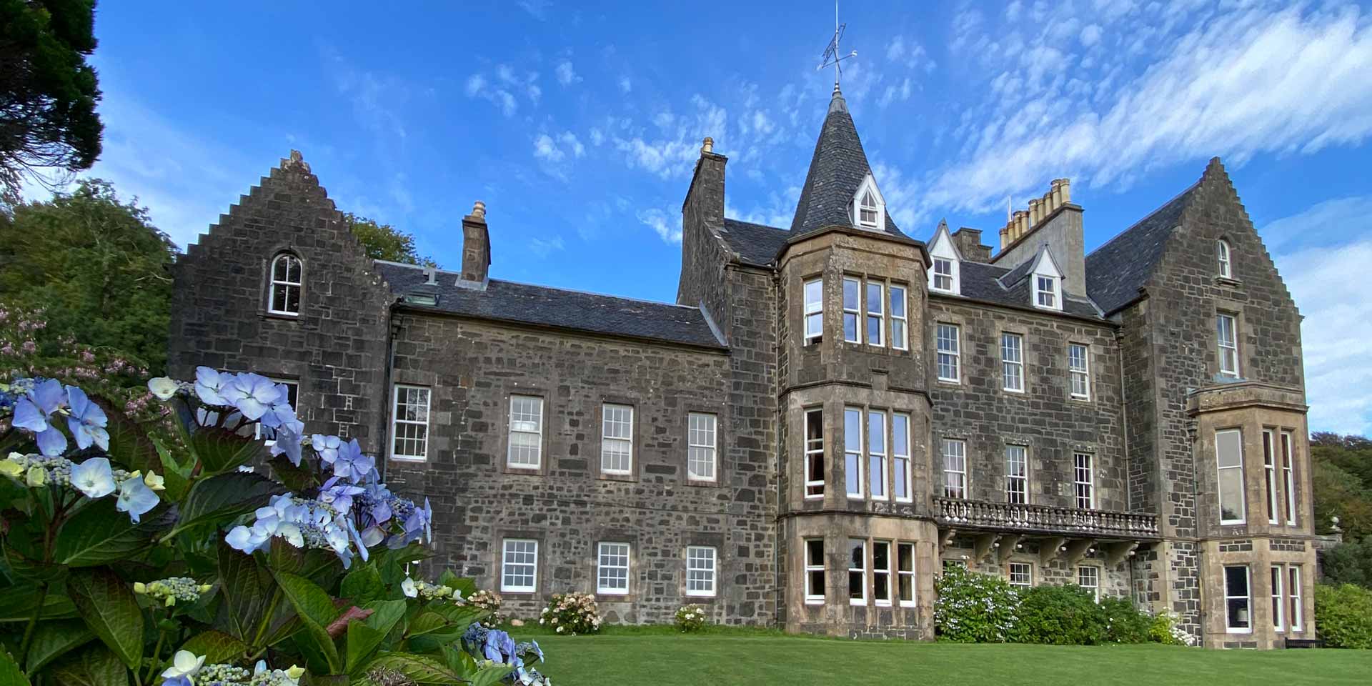 Torloisk House self catering on Mull - historic home sleeps up to 14