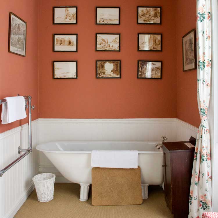 Torloisk House self catering on Mull - historic home sleeps up to 14