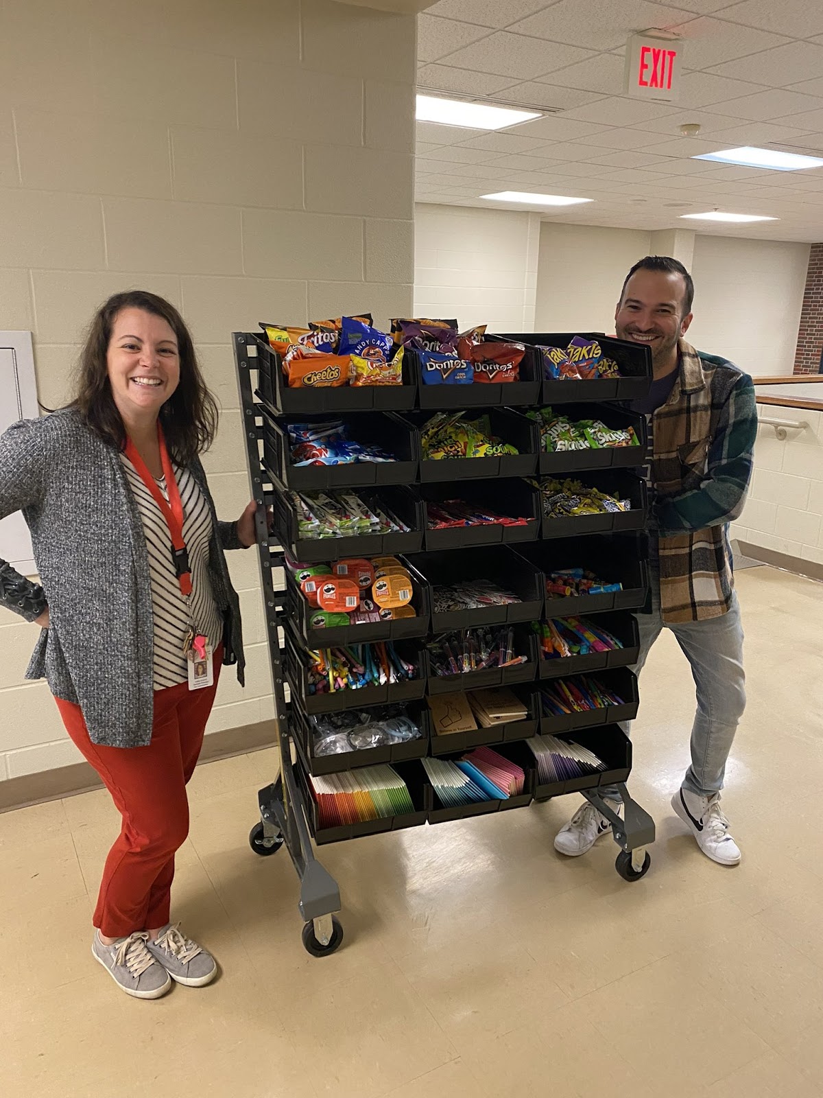 4 Ways to Run Your School Store with LiveSchool | Article