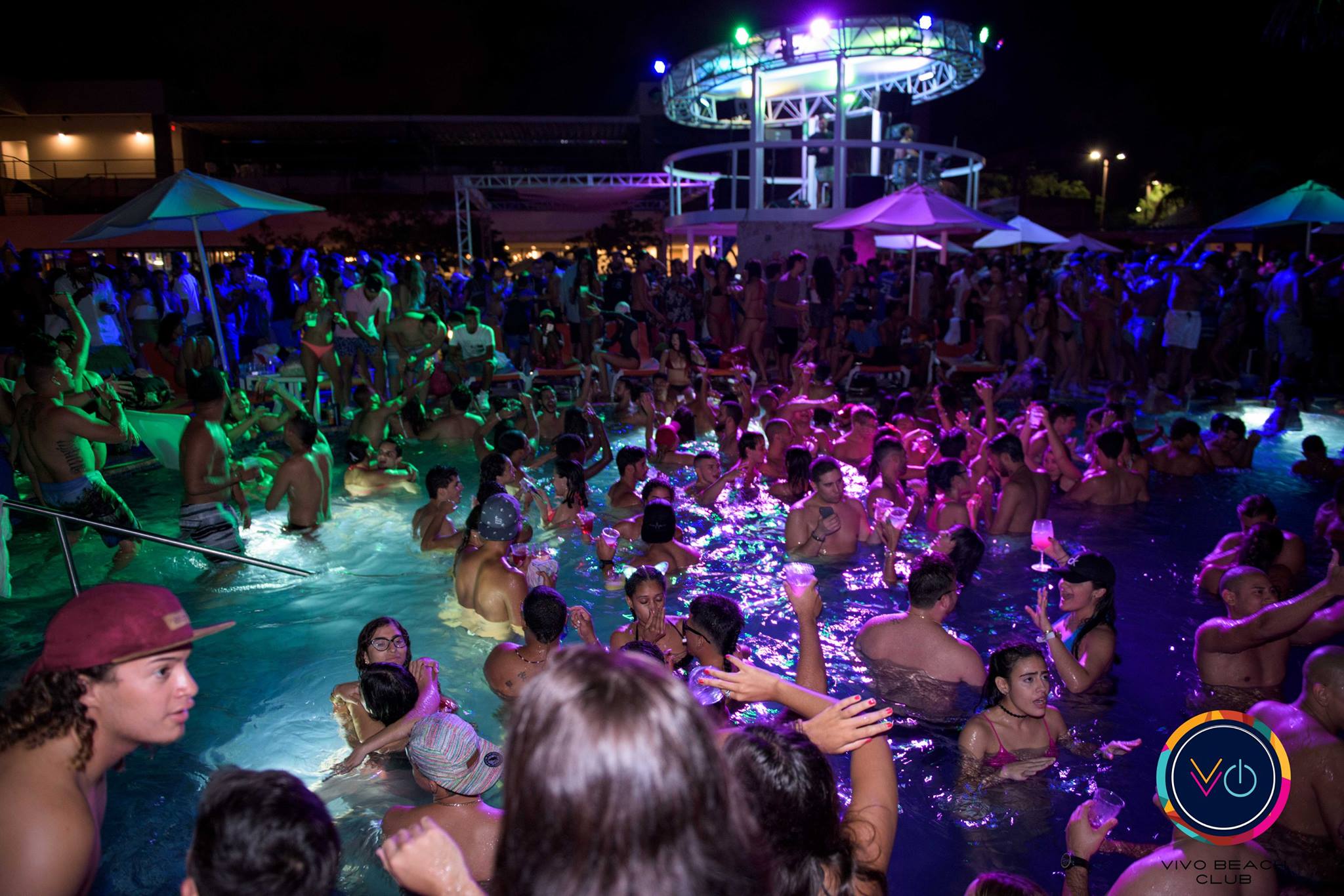 Vivo Beach Club
