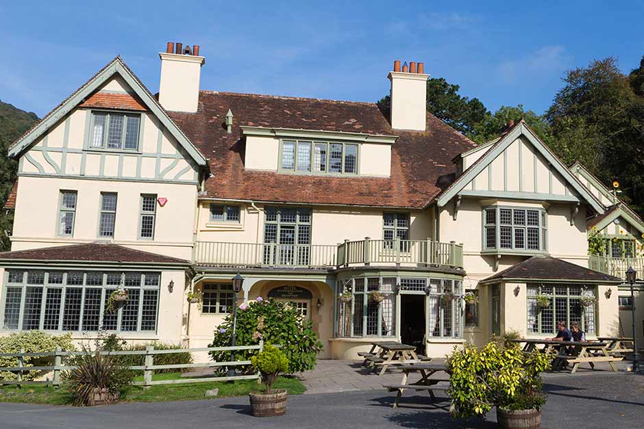 Pubs and Restaurants | Places to Eat Out | Combrew Farm