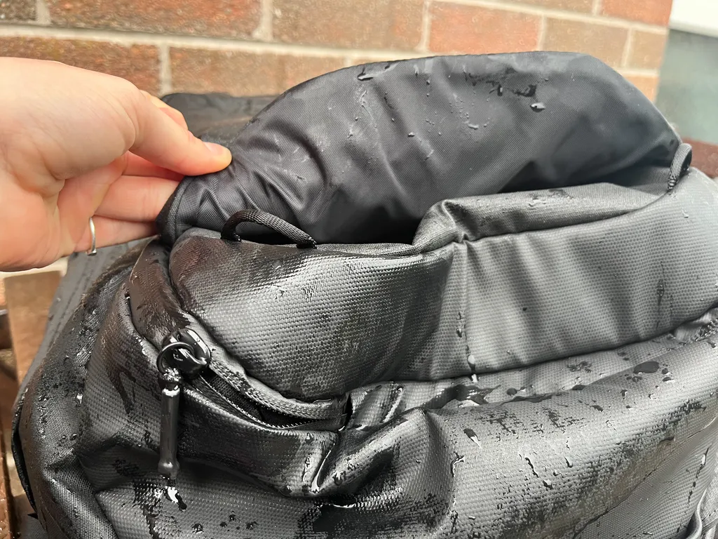 2024 Peak Design 30L Travel Backpack Review [Unbiased]