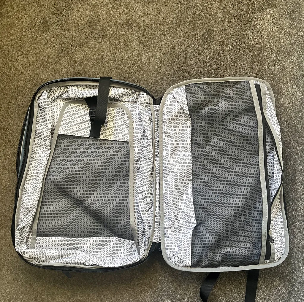 Knack Bags Series 2 Medium Expandable Backpack Review (Unbiased)
