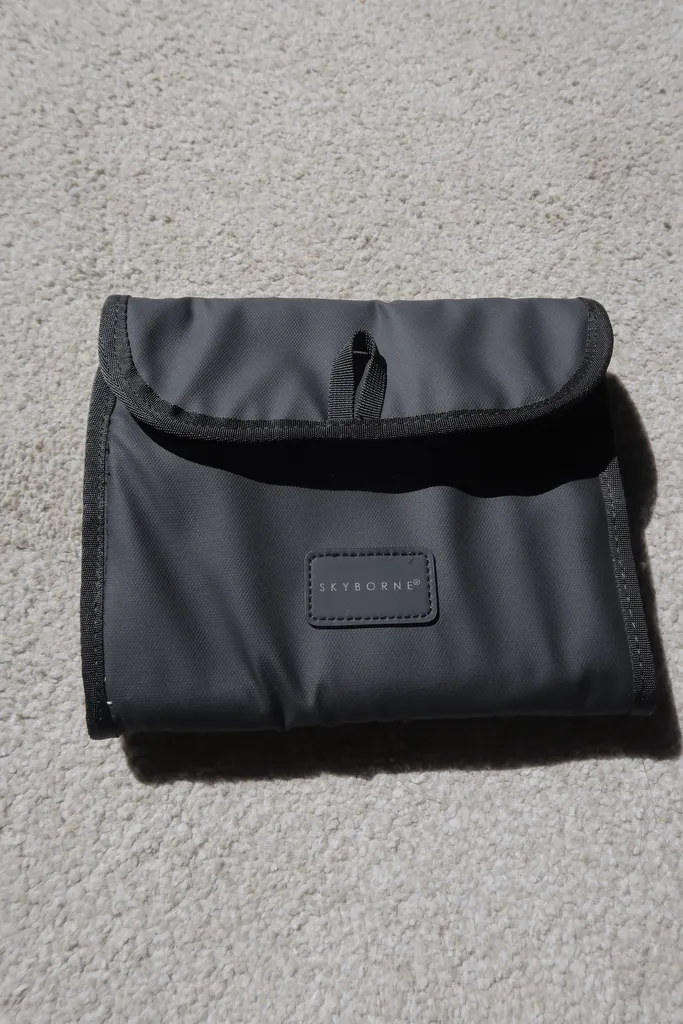 Skyborne Smart Pack PLUS Review: The Smartest Travel Bag on the market?