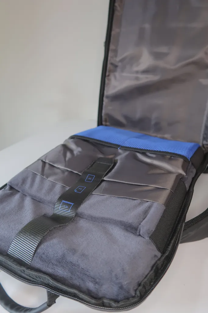 Skyborne Smart Pack PLUS Review: The Smartest Travel Bag on the market?