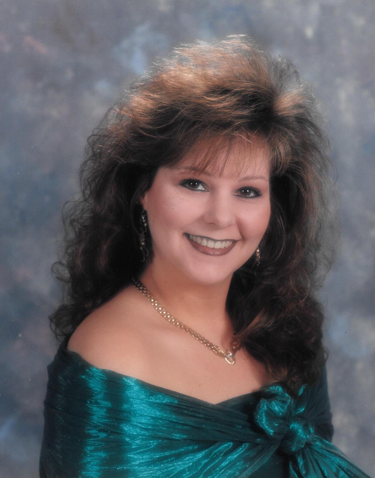 Obituary for Lynette Marie Torres Edwards | Harry Mckneeley & Son