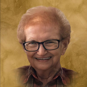 Obituary for Angelina "Angie" Navarra | Harry Mckneeley & Son