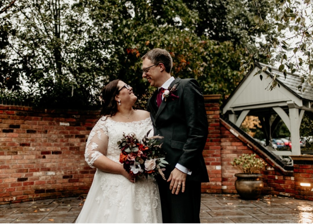 Laura and Sam's Turn To Get Married | Wedding Guide