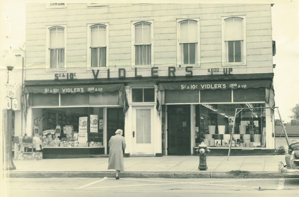 Vidler's 5 & 10 - The Largest 5 & 10 Cent Variety Store In The World!