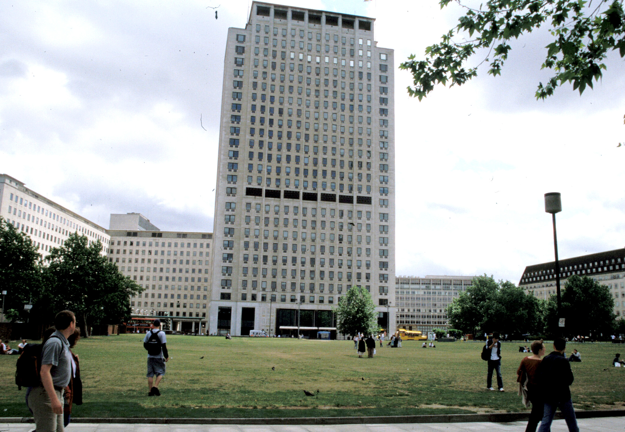 Shell Center | Hall of Shame