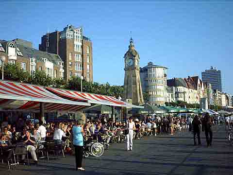 Rheinuferpromenade (River Rhine Promenade) | Waterfronts
