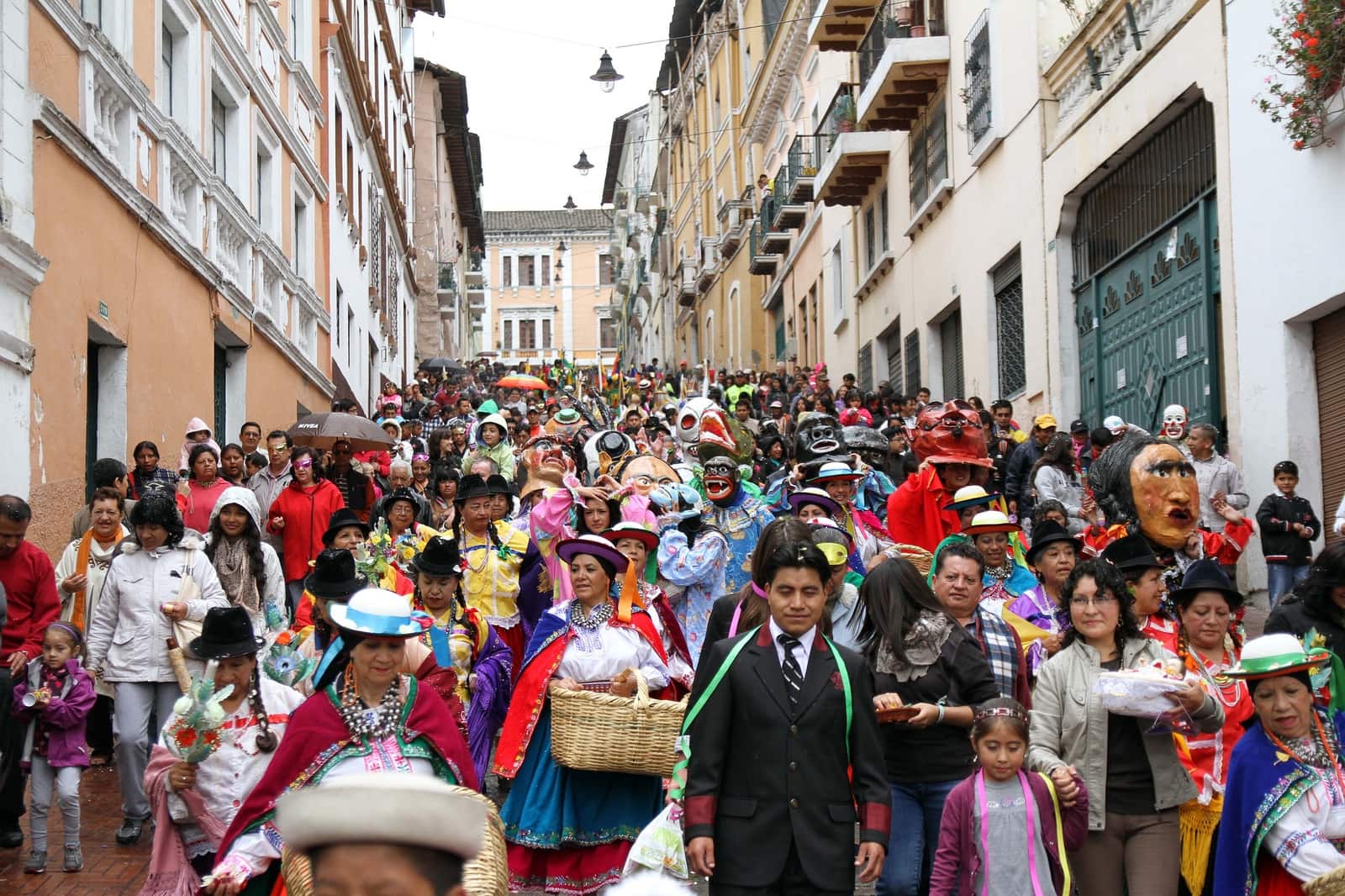 La Ronda | Streets & Transportation