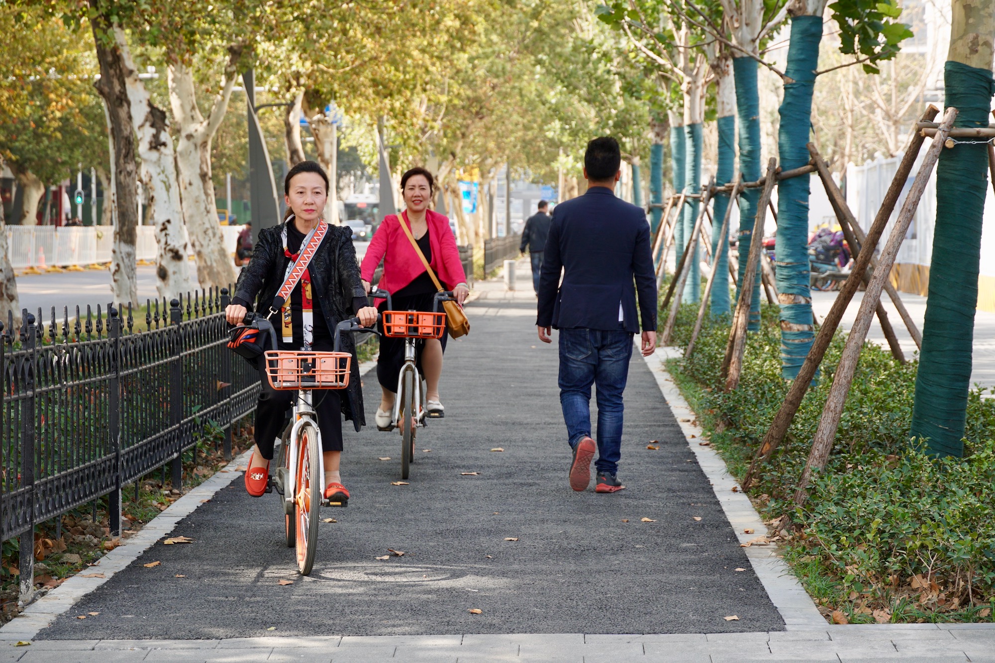 Wandering the Wuhan Waterfront: Hankou Jiangtan Park
