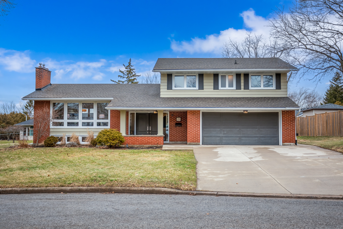 29 Beacon Hill Drive | The Preferred Pair