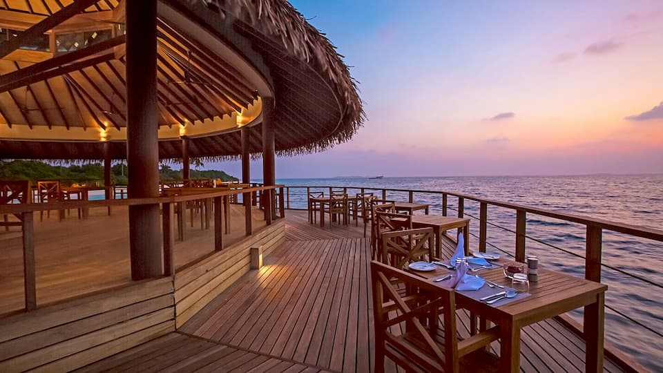 Reethi Faru Island Resort - Centromaldive