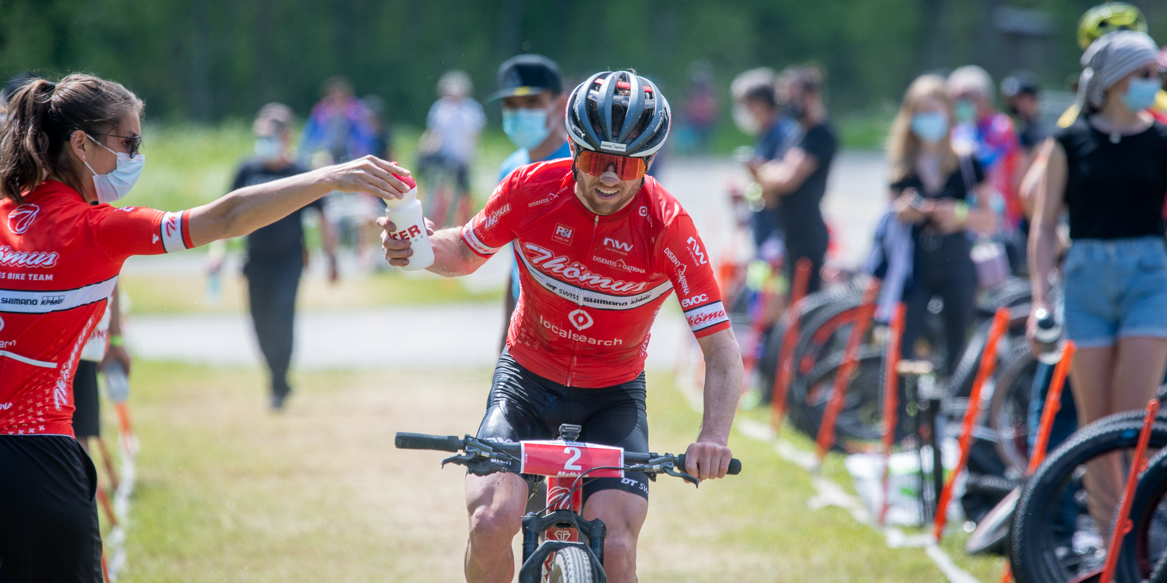 Weltklasse in Gränichen am Start | CIC ON Swiss Bike Cup