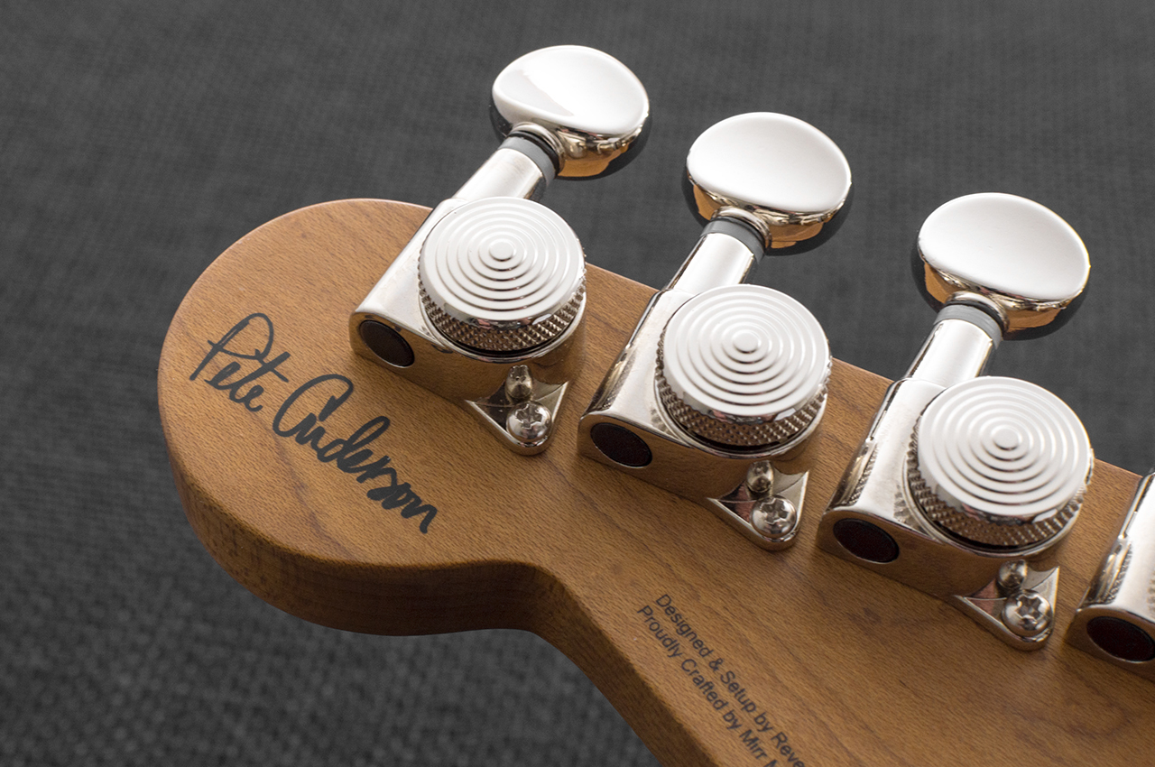 Reverend Guitars - Pete Anderson Eastsider Baritone