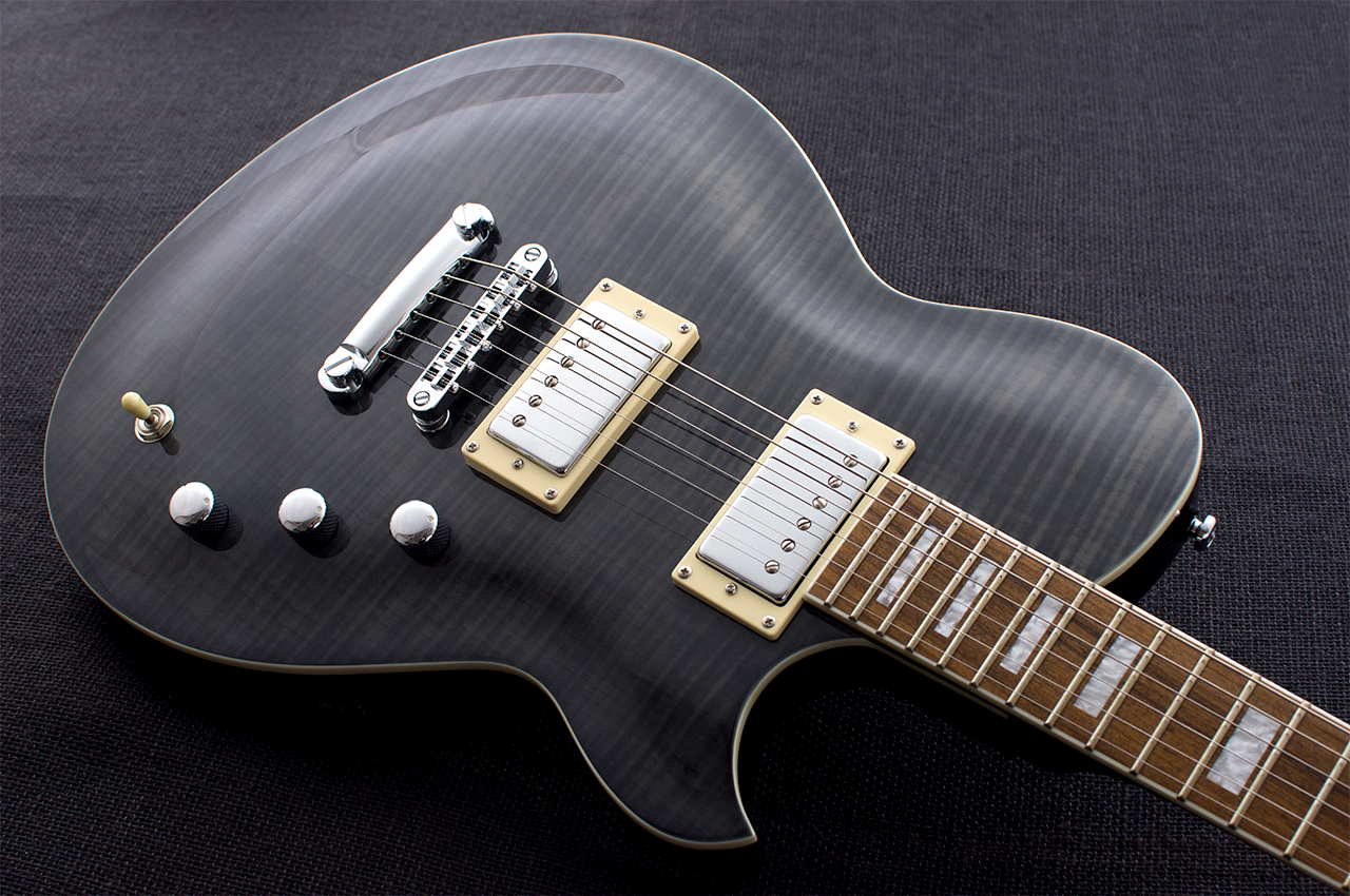 Reverend Guitars - Roundhouse FM