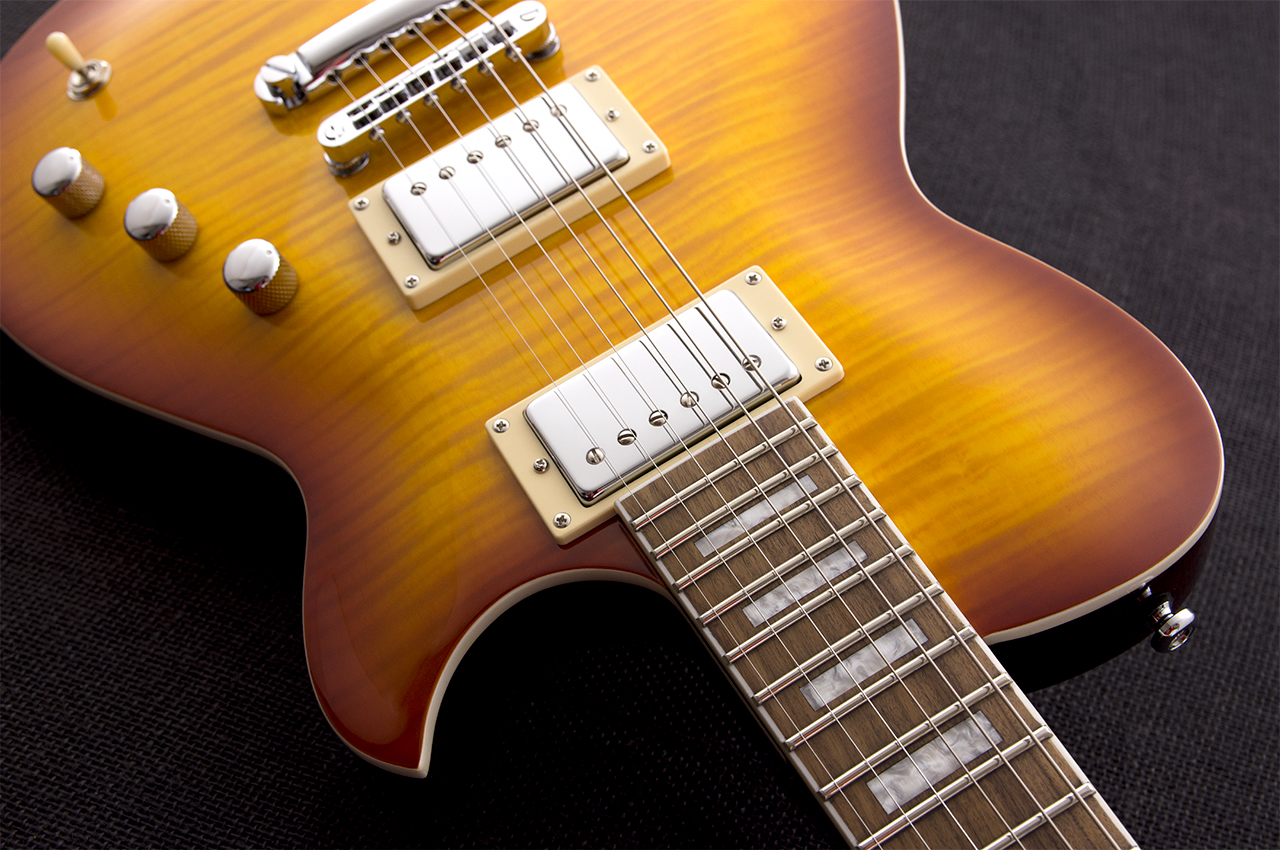 Reverend Guitars - Roundhouse FM