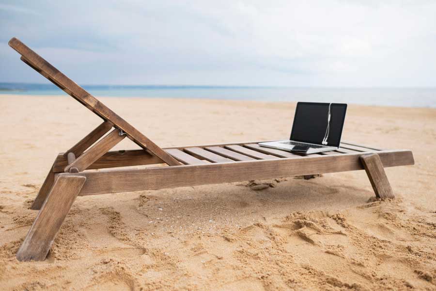 How to Stay Cybersafe on Vacation | Pivotal IT