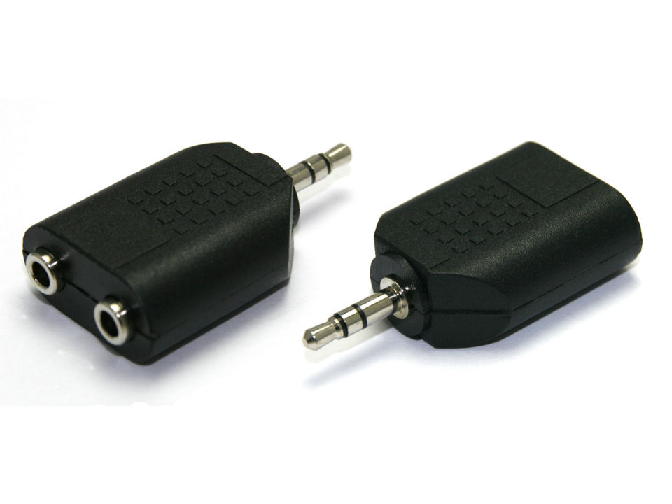 TRS 3.5 Jack to TRS 3.5 Plug Adapter | RA-290