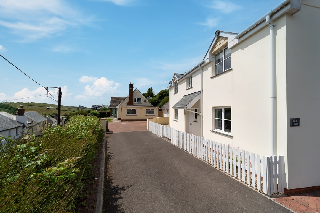 Goodleigh Cottage, Goodleigh, sleeps 6