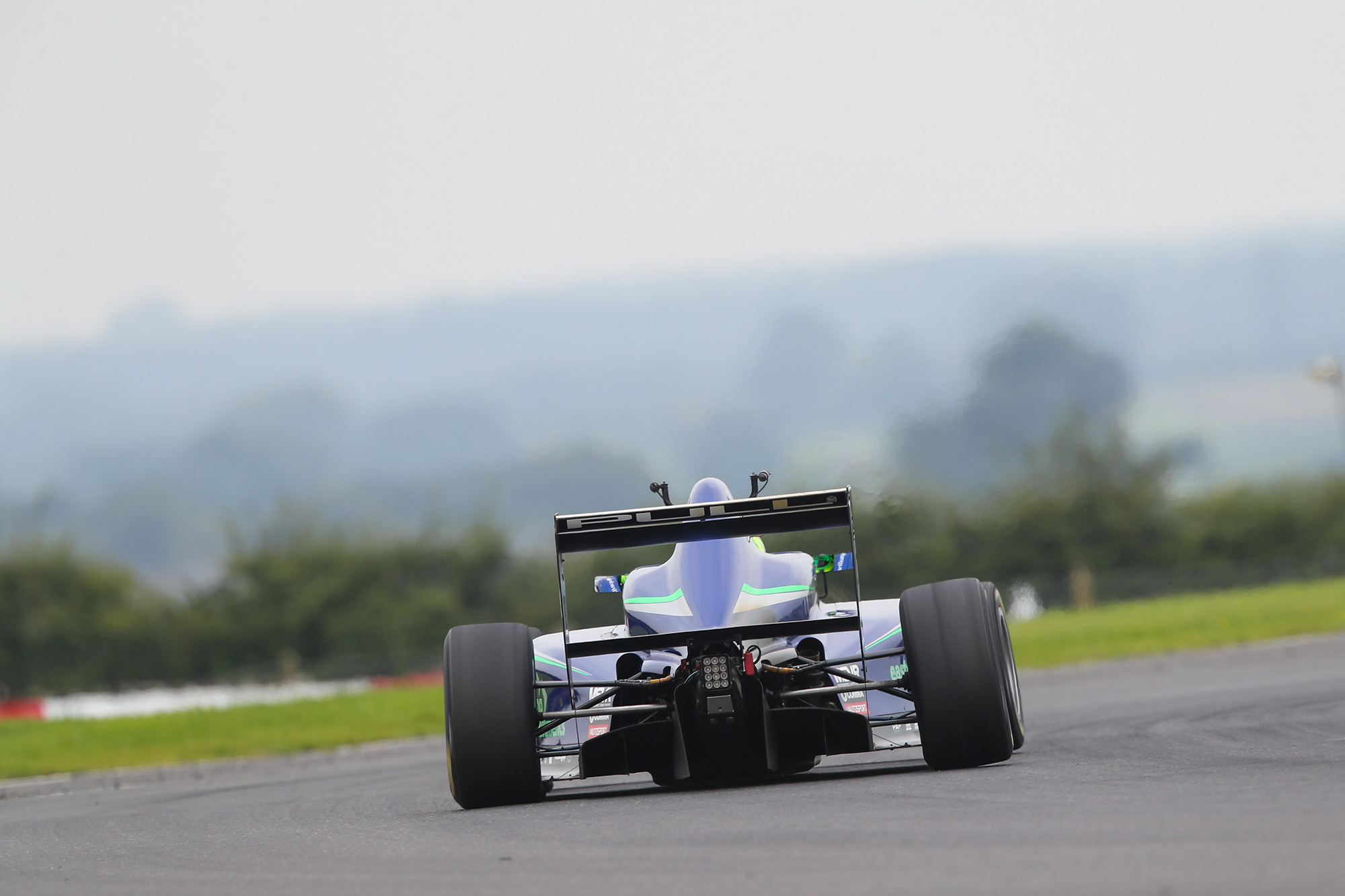 Pull puts in a strong fight at Snetterton :: James Pull