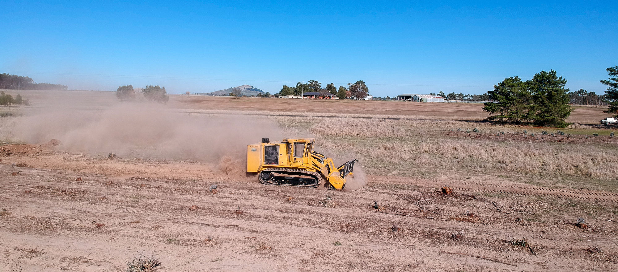 Tigercat 480B mulcher & 4061 mulching head