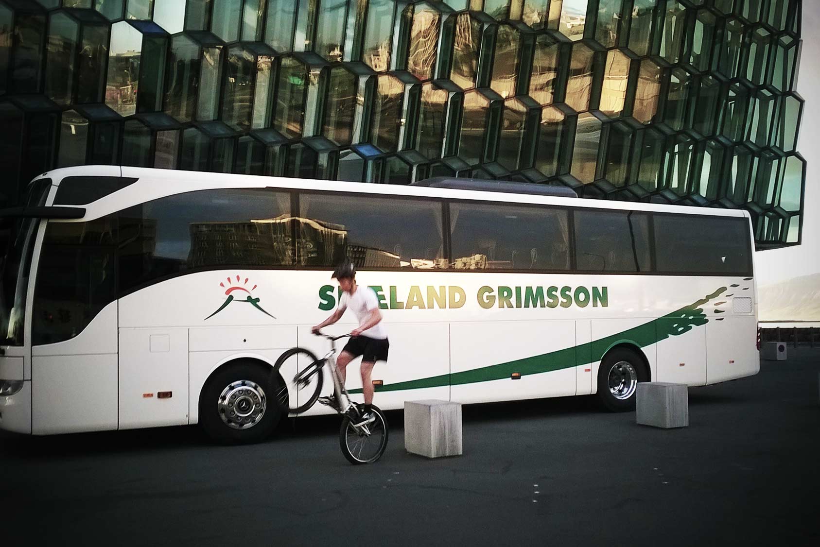 Tailor-made Group Tours | Snæland Travel