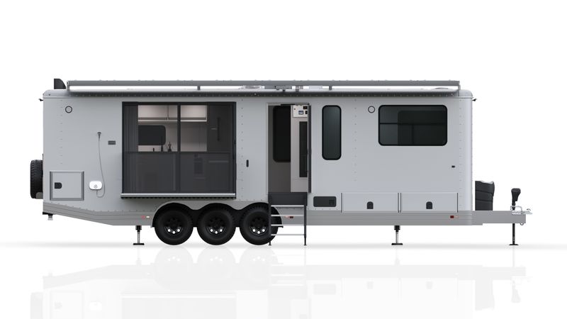 Living Vehicle GT38: The Ultimate Luxury Fifth Wheel Trailer