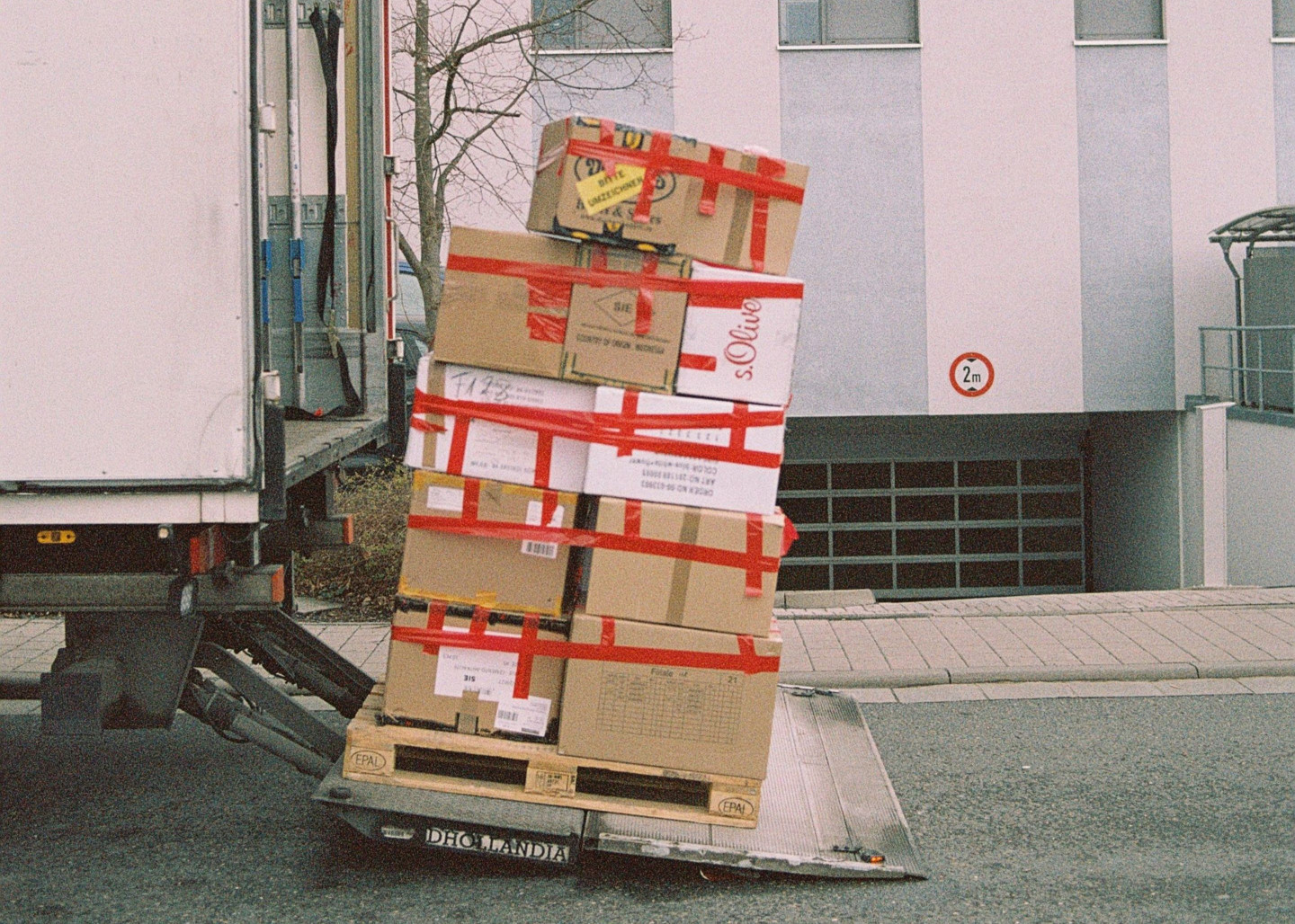 How to Ship Large Items: Everything You Need to Know