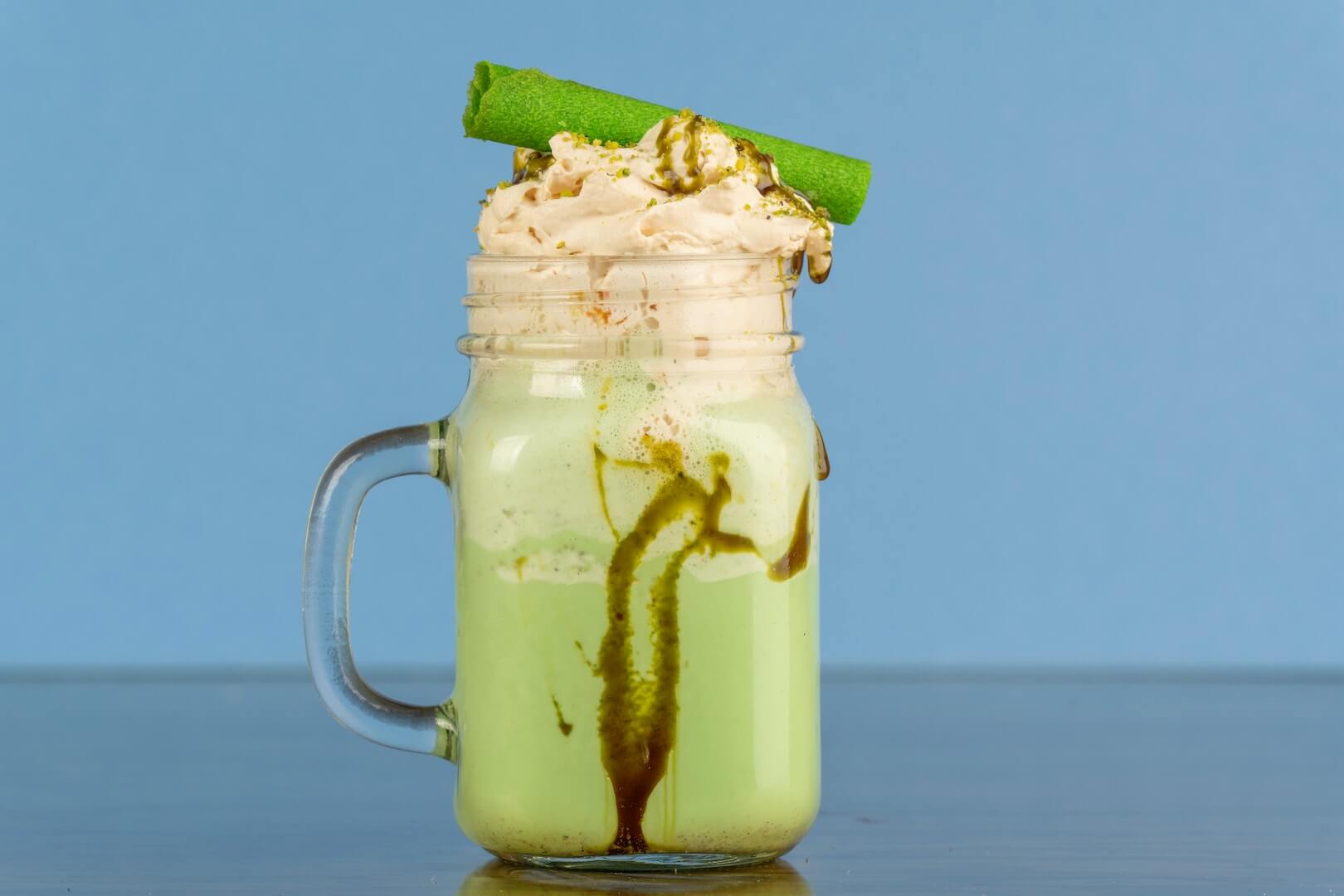 Best Matcha Drinks: From Iced Matcha Latte to Hot Matcha Tea