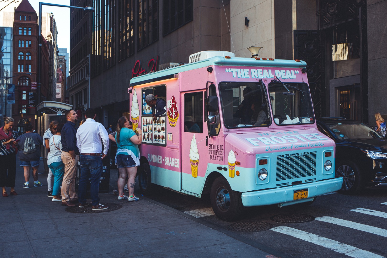 How to Start an Ice Cream Truck Business