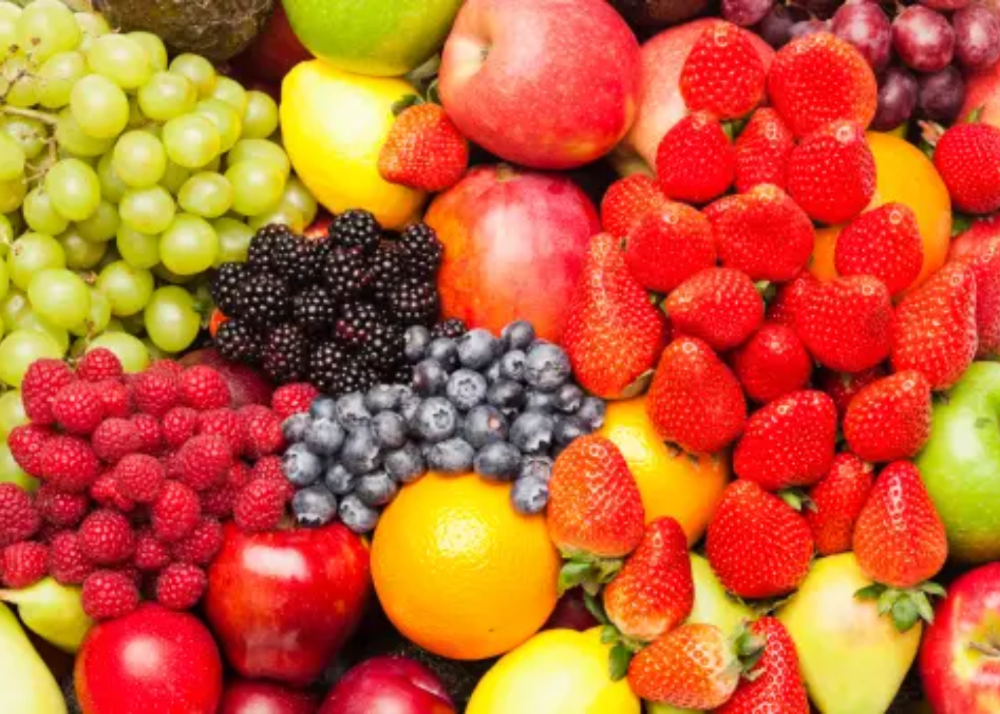 Frozen Fruit vs Fresh Fruit: Which Is More Nutritious?