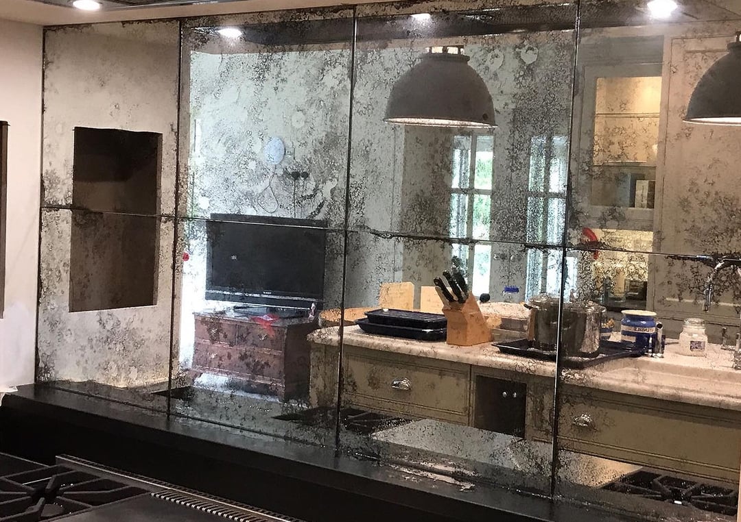 Vintage Style Antiqued Mirror - Saligo Design