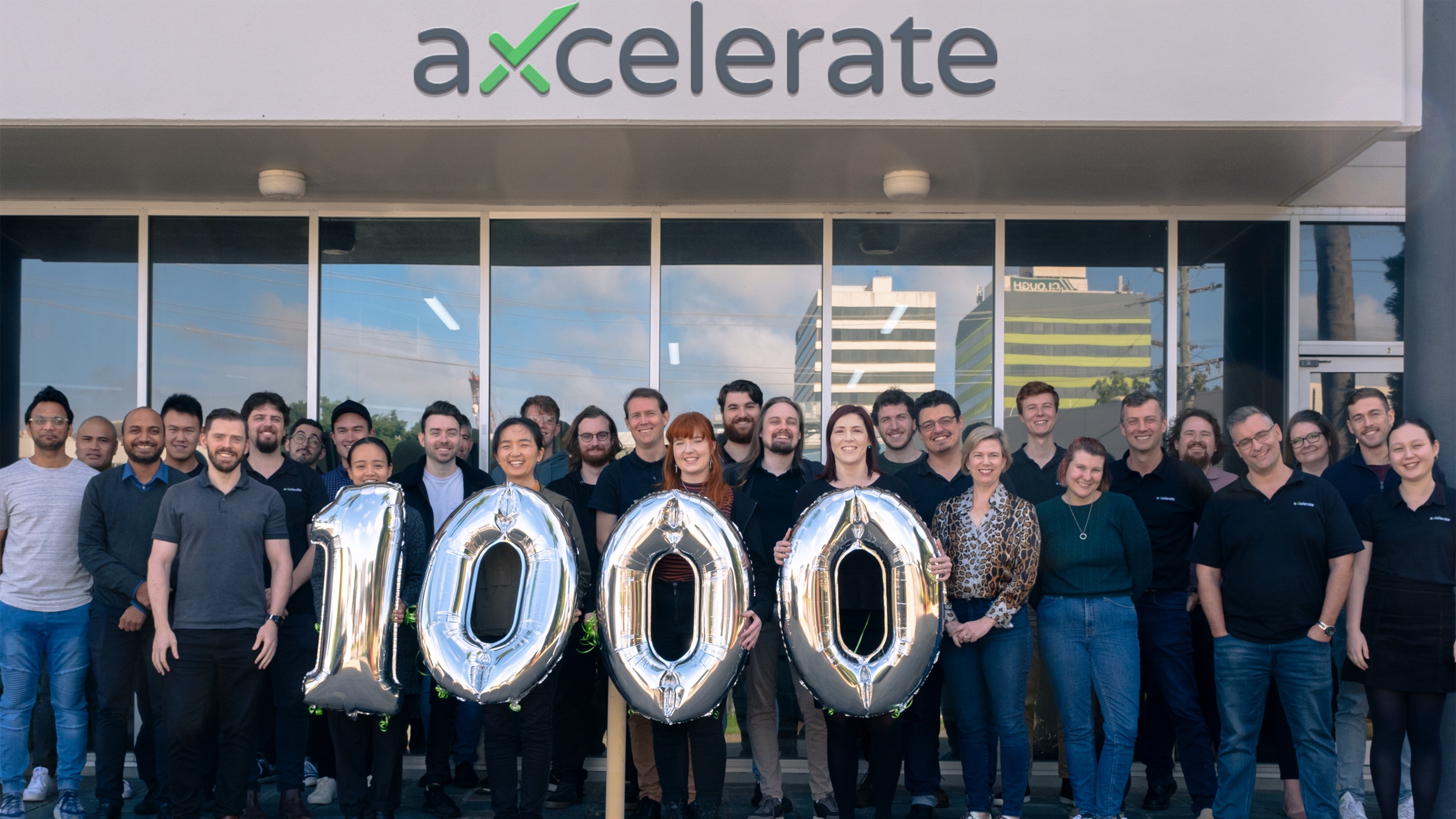 Major milestone: 1000 clients in the aXcelerate family