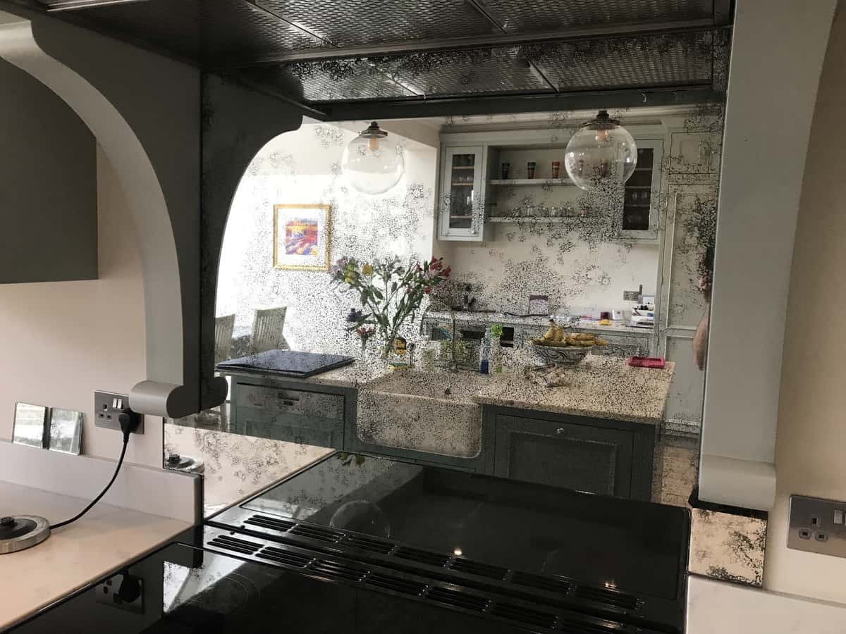 Vintage Toughened Kitchen Splashback - Saligo Design Project