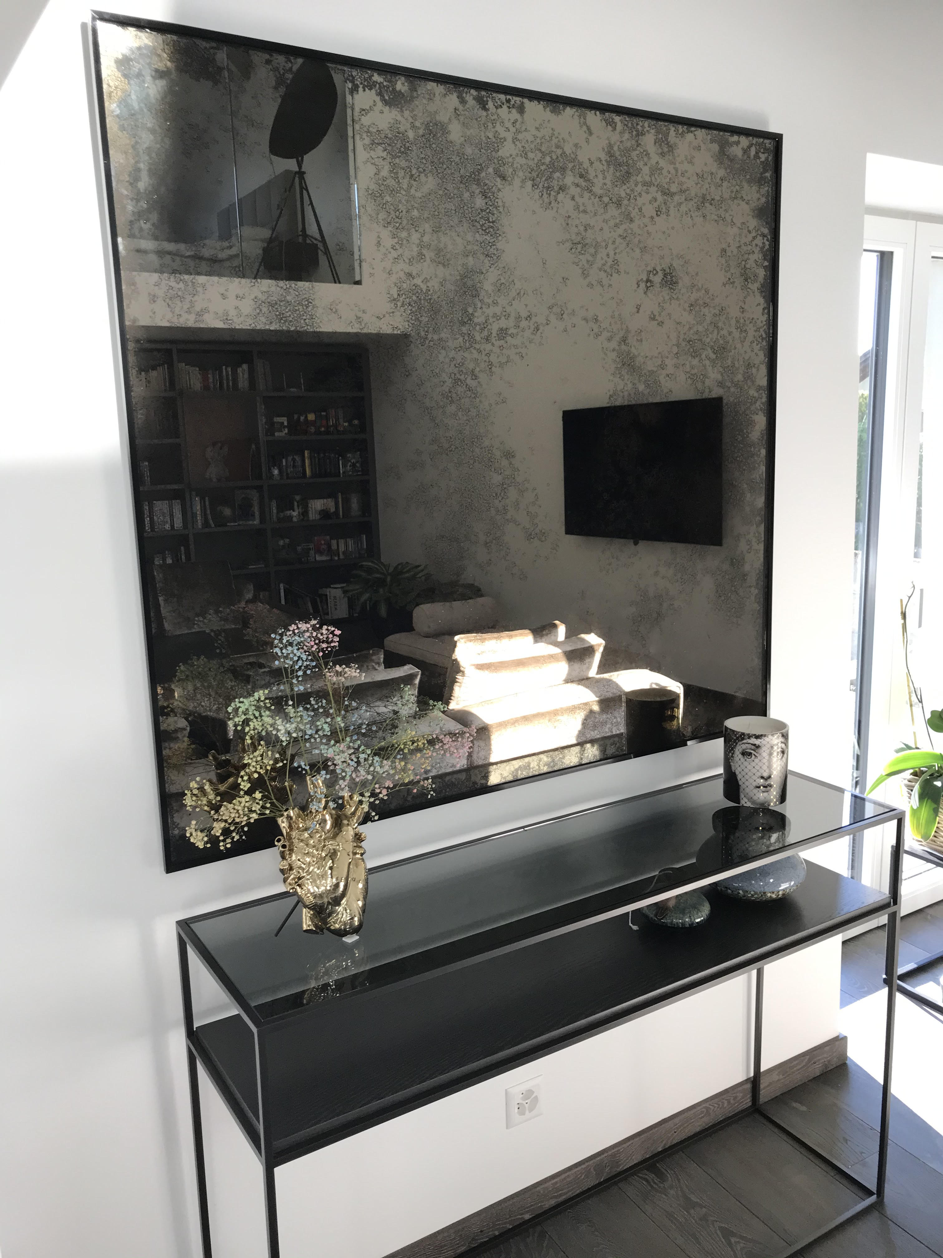 Bronze Vintage Mirror with Black Frame - Saligo Design Project