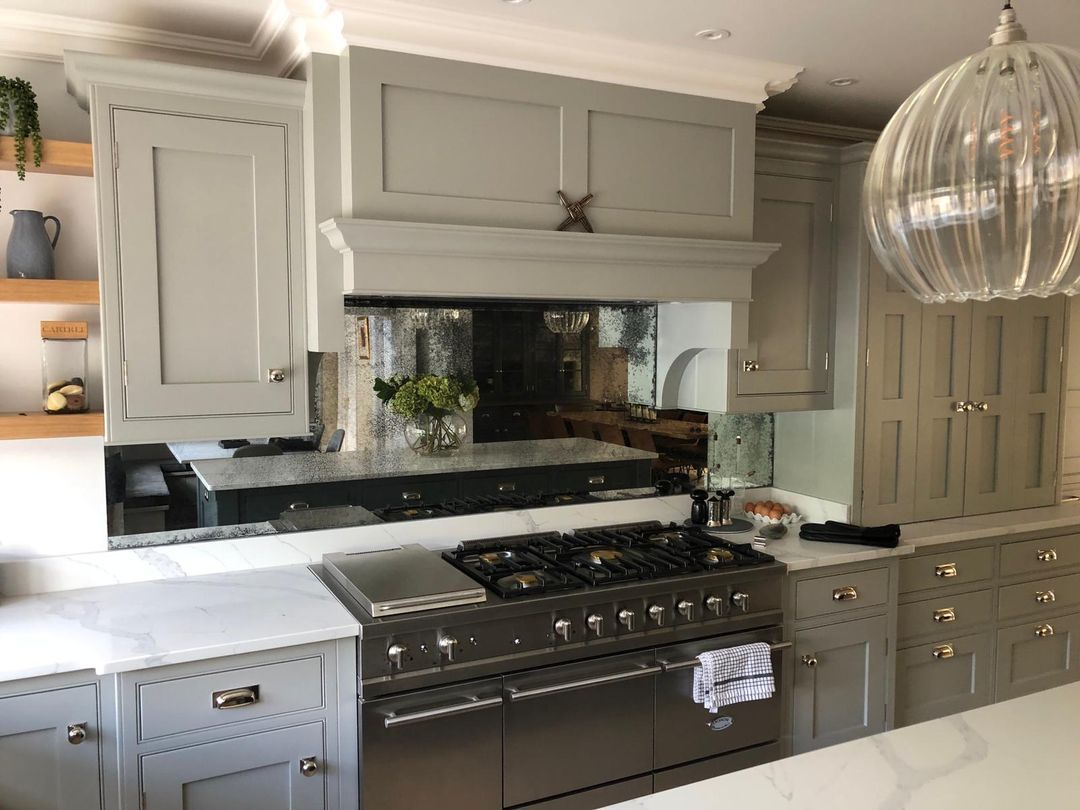 Original Vintage Kitchen Splashback - Saligo Design Project