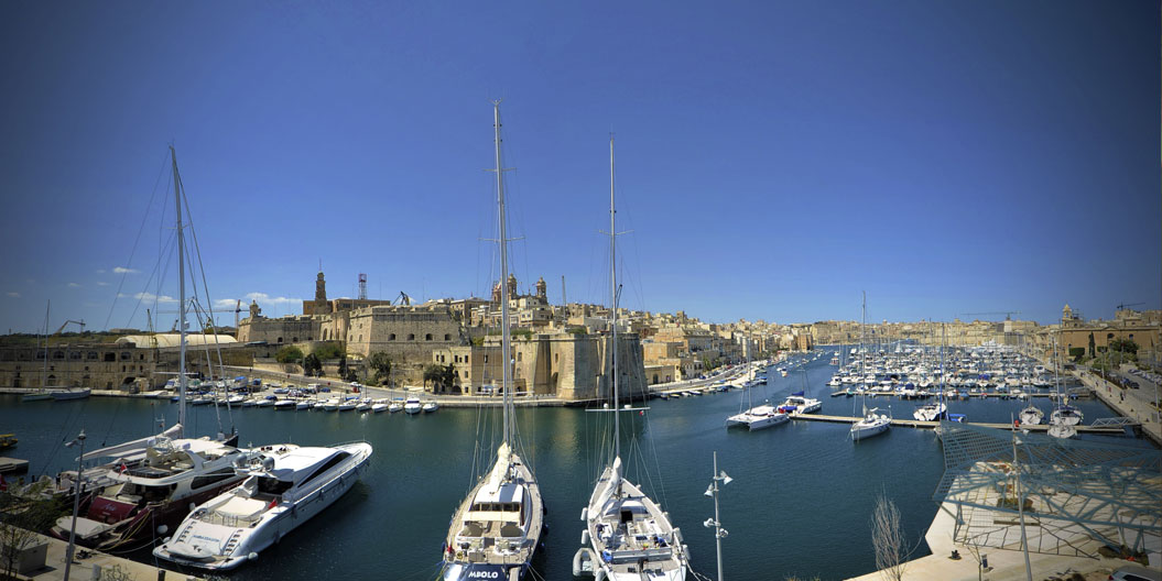 Indulgence Divine - The location