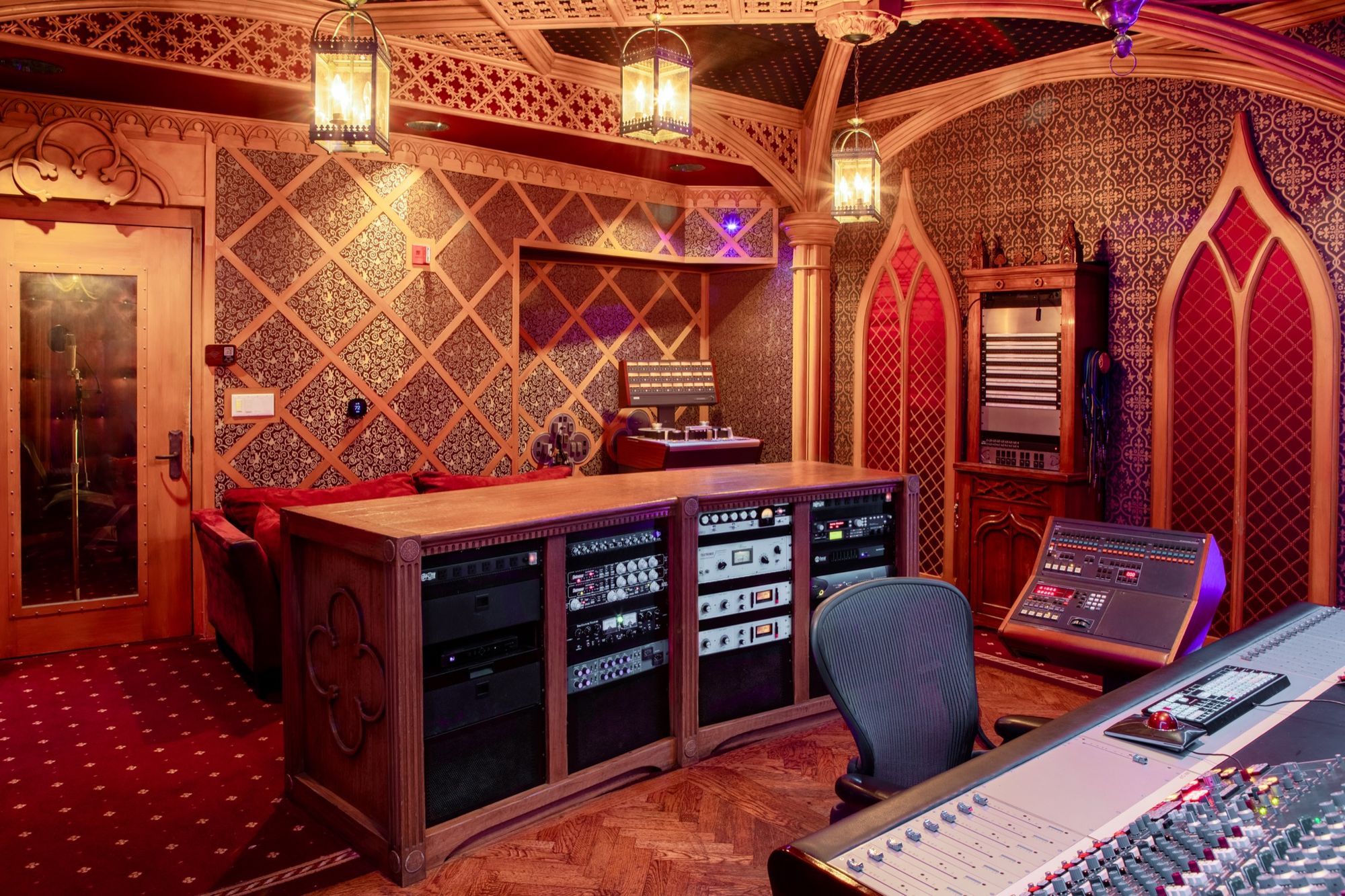 Studio C