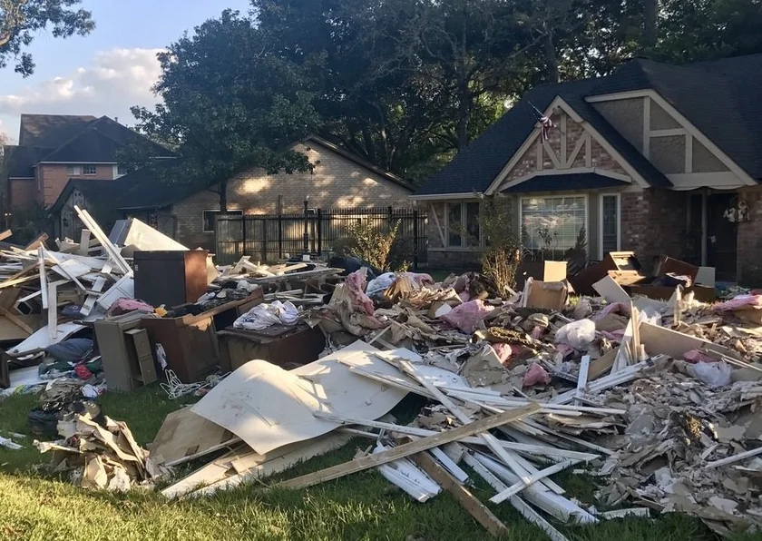 Flood Cleanup 101: Essential Steps and Best Practices