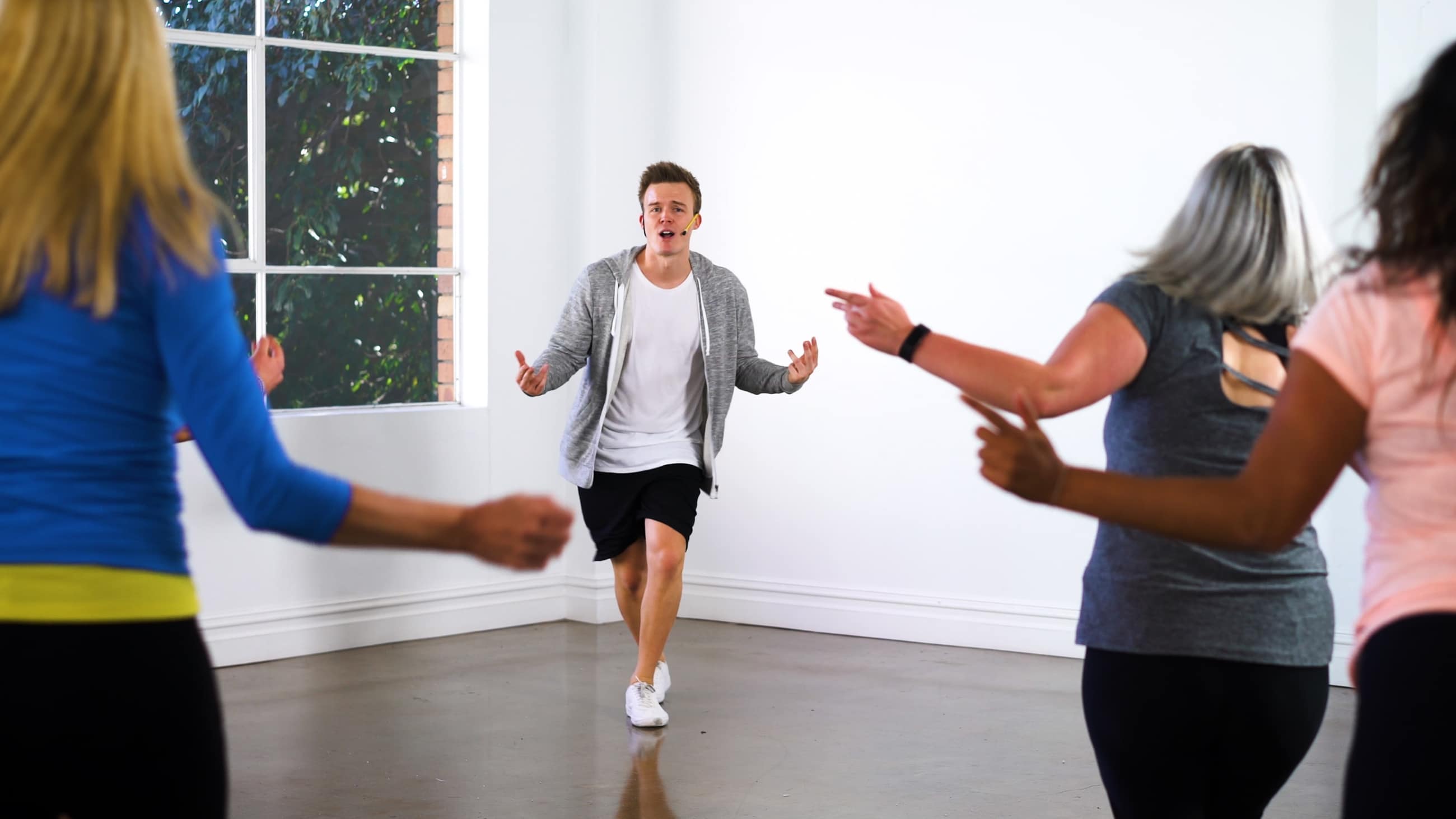 FREE Online Dance Classes | Get Sweaty and Smile!