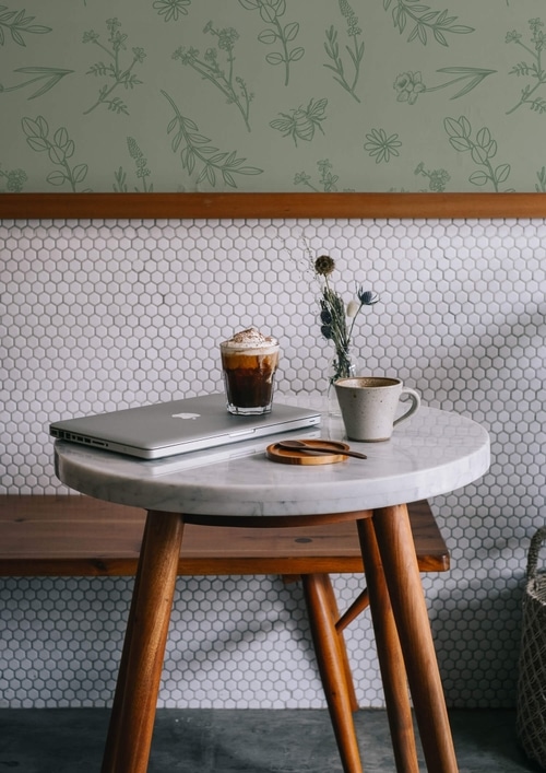 Bumblebee Flowers & Tea