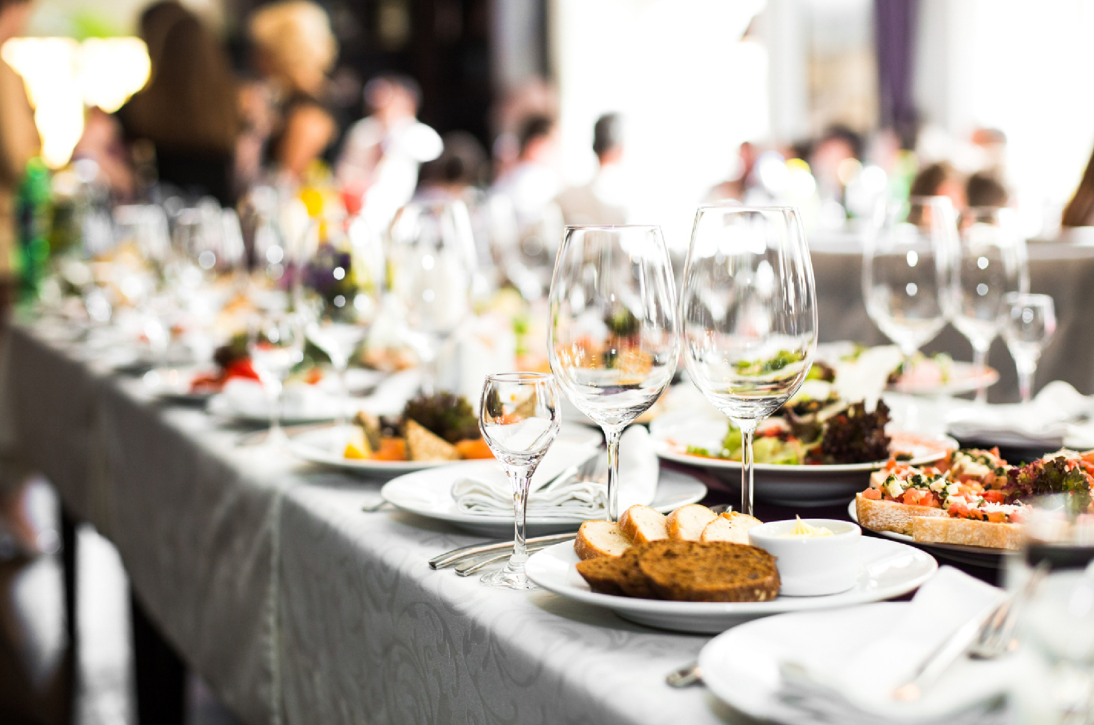 33 Restaurant Event Ideas to Delight Your Guests