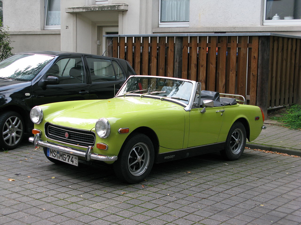 10420: Installation Instructions for LED 4-Pole Mini Fuse Block