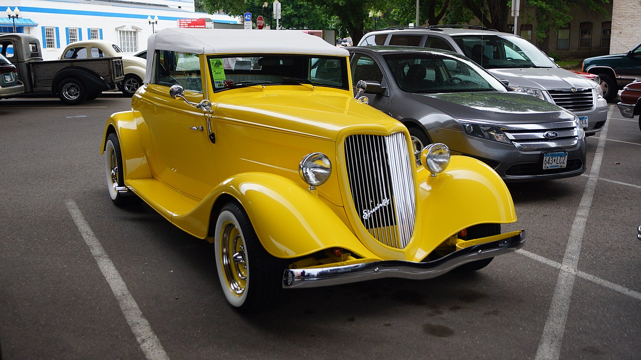 What electric puller fan should I get for my 1934 Ford Roadster?